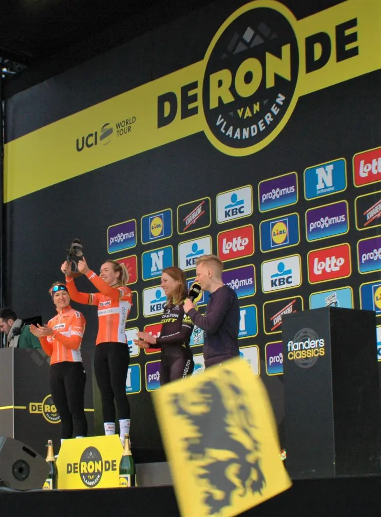 Amy Pieters, Anna van der Breggen & Annemiek van Vleuten Tour of ...