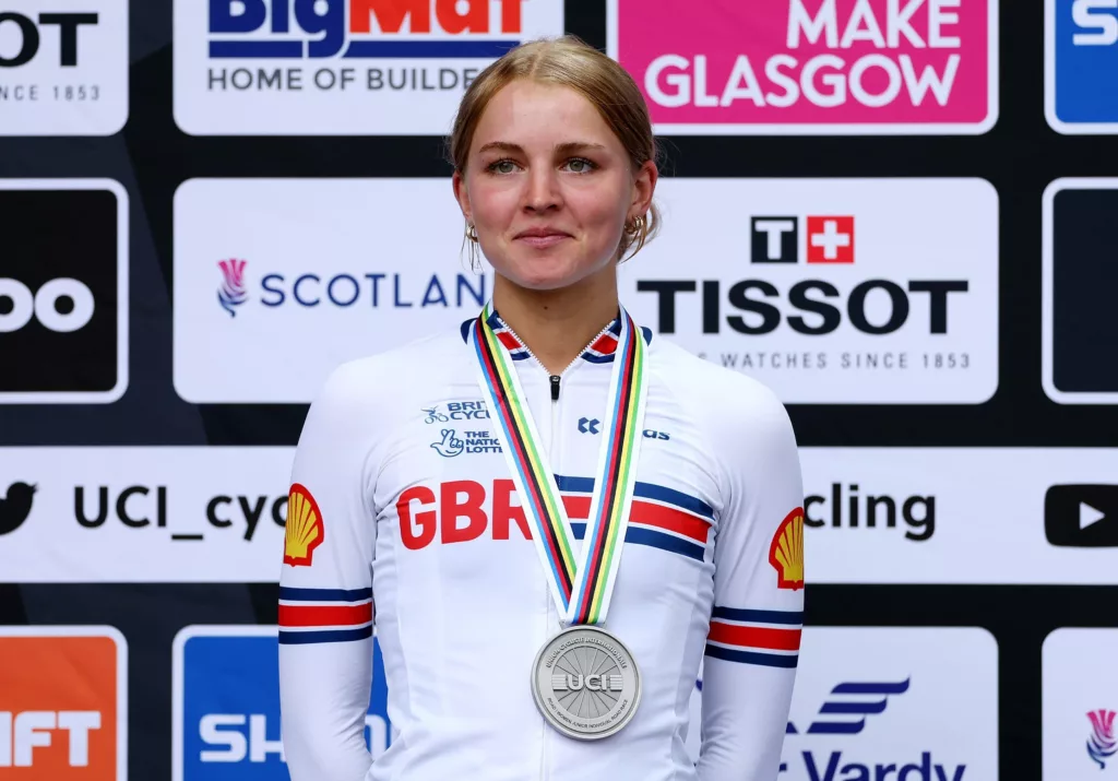 Movistar Team signs junior Cat Ferguson as 2024 stagiaire and the ...