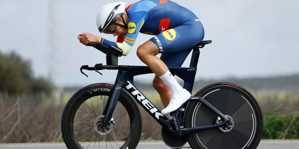 Ellen van Dijk sustains ankle fracture in training crash - ProCyclingUK